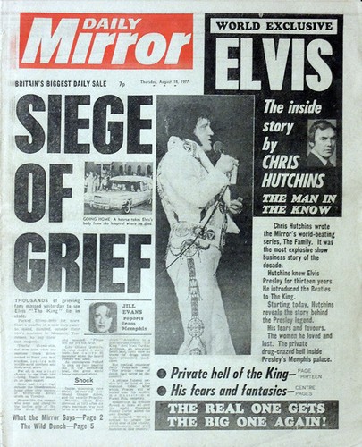 DAILY MIRROR NEWSPAPER 18 AUG 1977 . ELVIS PRESLEY DEAD SIEGE OF GRIEF ...