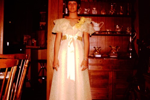 JUNE 1973 Young Girl Ready For Prom Family Photo Kodachrome Slide AF-E ...