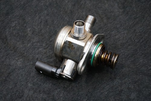 Engine High Pressure Fuel Injection Rail Pump A1770700501 Mercedes S580 ...