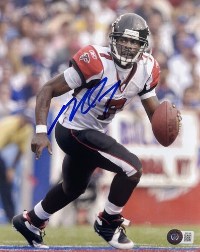 MICHAEL VICK SIGNED AUTOGRAPHED ATLANTA FALCONS 8x10 PHOTO BECKETT BAS ...