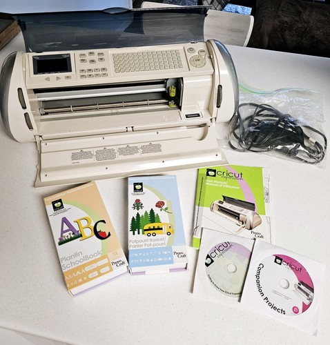 Cricut Expression Provo Craft 24" Personal Electronic Cutter + 2 ...