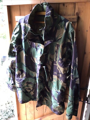 Army Goretex Waterproof Jacket in Collectable Military Surplus Clothing ...