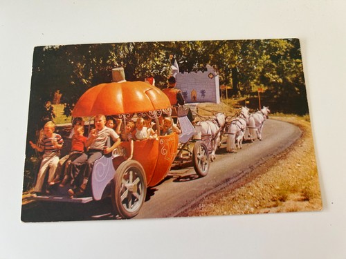 Santa's Village Dundee Illinois Pumpkin Coach and Ponies Postcard | eBay
