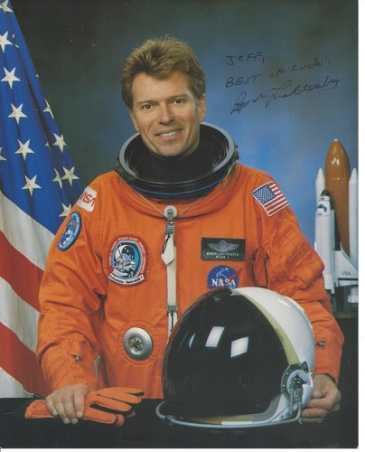 Vintage BYRON LICHTENBERG (NASA ASTRONAUT) PERSONALLY AUTOGRAPHED 8X10 ...