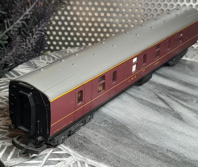 Oo Gauge Royal Mail in Oo Gauge Model Railway Coaches for sale | eBay