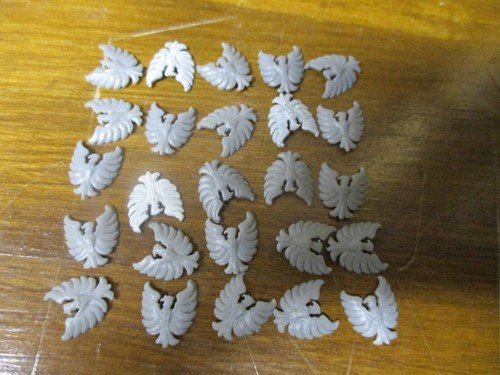 Warhammer - Lot of 25 Empire Shield Emblems - Eagle - Fantasy | eBay