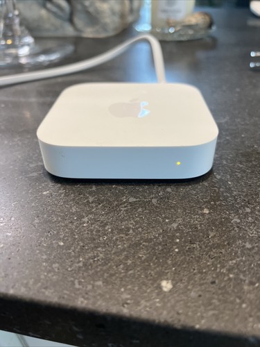 Apple AirPort Express 2nd Gen 802.11n Wifi Wireless Router Extender w ...