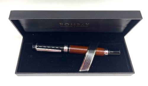 New in Holder Bombay Brown Leather Wrapped Pen Genius Iridium Fountain ...