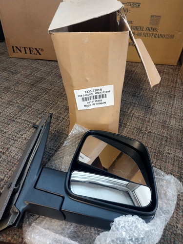 Passenger Side Manual Mirror For 2008-2021 Chevrolet Express Savana ...