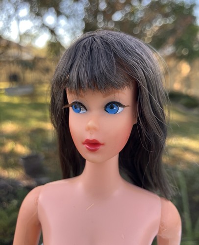 Vintage Barbie #1116 Dramatic New Living Barbie 1970 Brunette | eBay