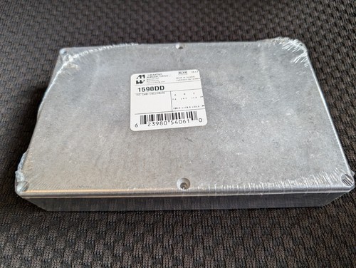 Hammond Manufacturing 1590DD aluminum pedal enclosure (new) - lot of 20 ...