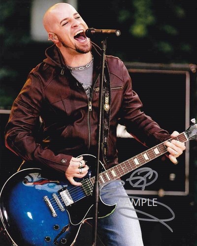 CHRIS DAUGHTRY SIGNED AUTOGRAPHED 8X10 REPRINT PHOTO MAN CAVE CHRISTMAS ...