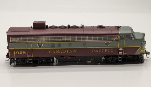 Rapido 222504 HO Scale GMDD FP7 Diesel Canadian Pacific #4028 DCC/SOUND ...