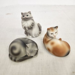 Avon Collectible Cat Figurines for sale | eBay