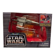 Star Wars Action Fleet Luke's X-Wing Starfighter (Red 5)