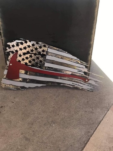 Tethered Metal American Flag | eBay