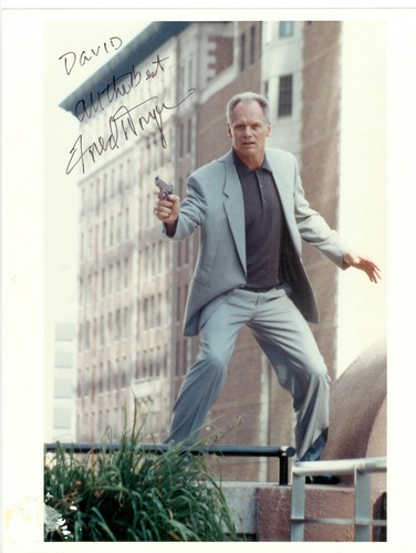 Fred Dryer HUNTER football New York Giants L.A. Rams autographed signed ...