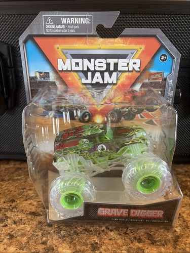 2024 Monster Jam GHOST CREW CHASE Grave Digger Spin Master Series 35 | eBay