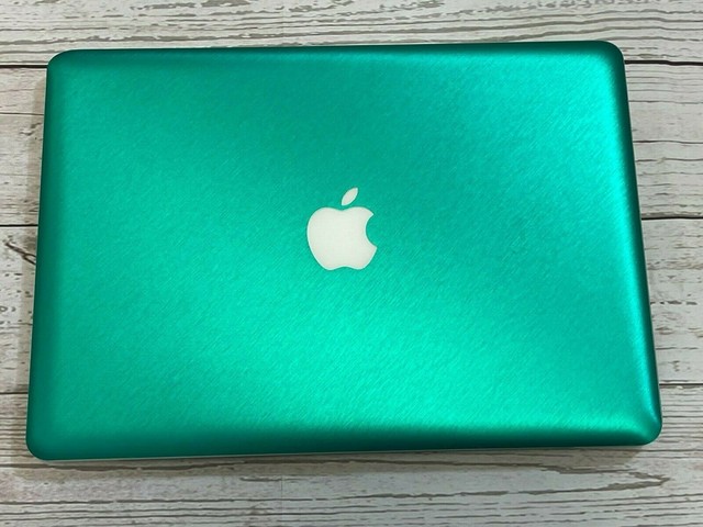 Laptop Apple Green