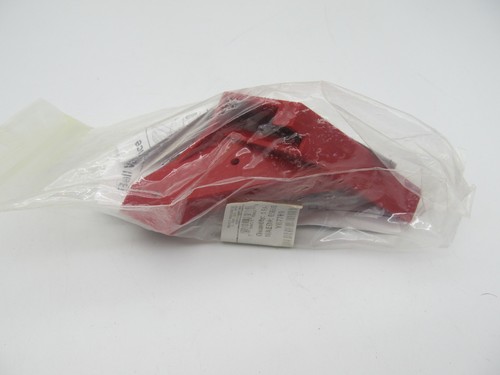 Brady - 65666 Ball Valve Lockout, Small, for 1/4" - 1" Outside Pipe ...