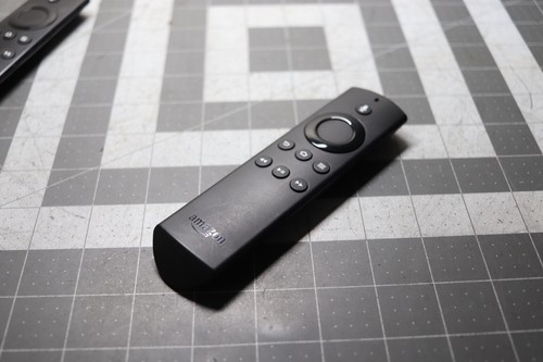 LOT OF 2 GENUINE AMAZON FIRE TV STICK ALEXA VOICE REMOTE CONTROL PE59CV ...