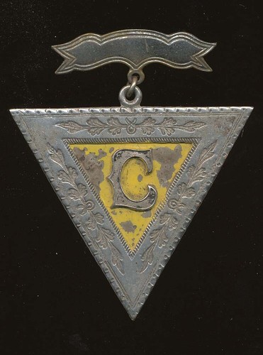 E23 - VINTAGE 1870's MASONIC KNIGHTS OF PYTHIAS C TRIANGLE PIN BADGE | eBay