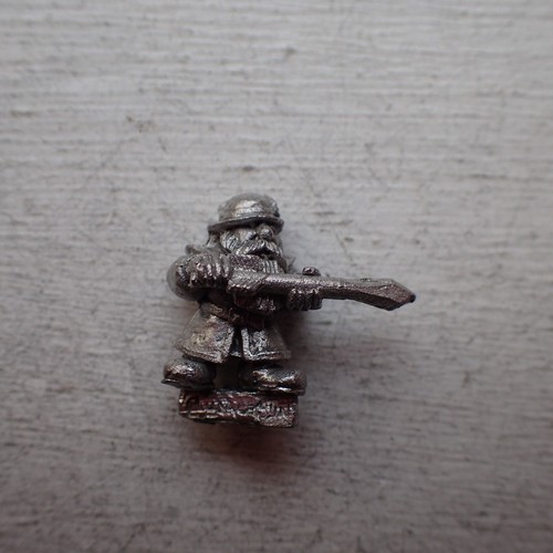 Citadel Warhammer 80s Harlequin HHG Dwarf with Spear | eBay