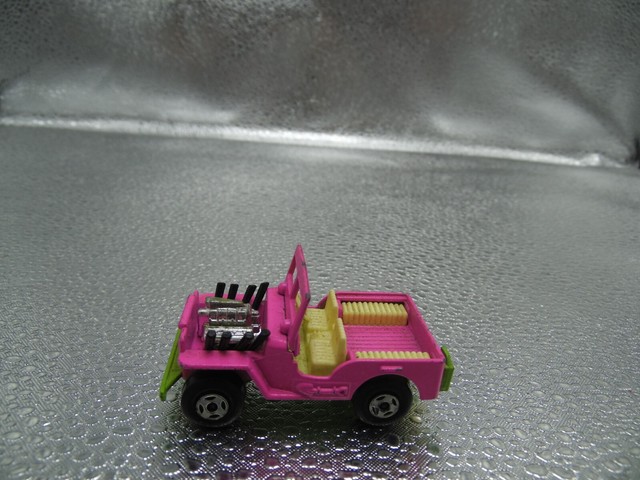 Matchbox Pink Jeep