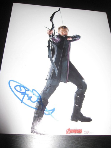 JEREMY RENNER SIGNED AUTOGRAPH 8x10 PHOTO AVENGERS HAWKEYE AGE OF ...