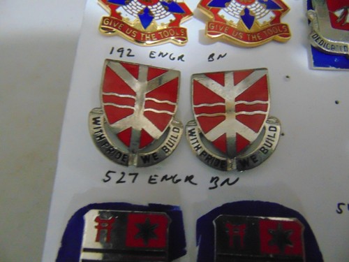 MILITARY INSIGNIA CREST DUI SET OF 2 527TH ENGINEER BATTALION WITH ...