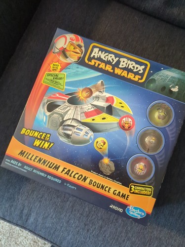 Angry Birds Star Wars Millennium Falcon Bounce Game COMPLETE Hasbro ...