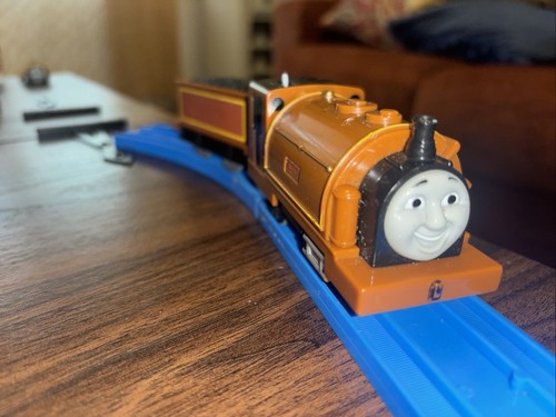 Thomas & Friends Duke Thomas Trackmaster Motorized Train Engine Tender ...