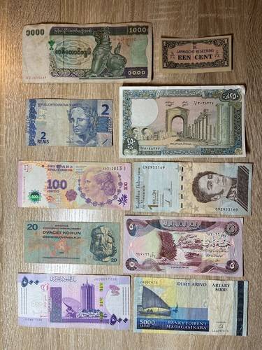 Diverse lot of 10 World Banknotes Assorted Circulated Foreign Paper ...