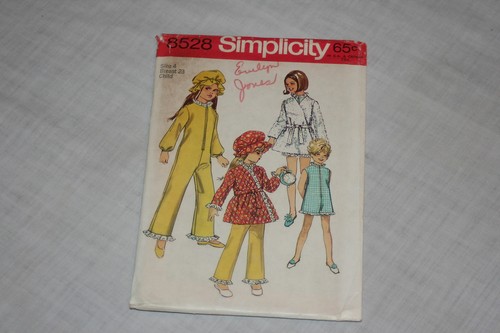 Vintage Simplicity Sewing Pattern #8528 Size 4 Child & Girls Sleep Suit ...