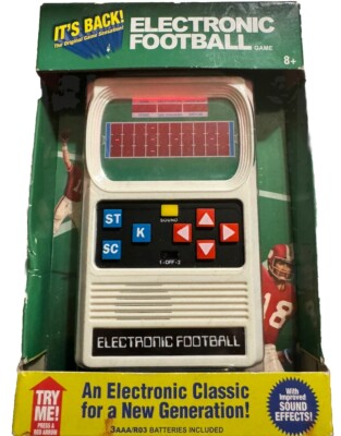 Classic Football Mattel (2000) Retro Handheld Games