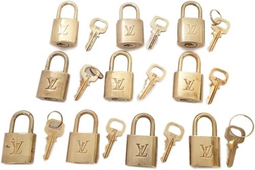 Louis Vuitton Lock & Key for Bags Brass Gold set of 10 Number Random ...