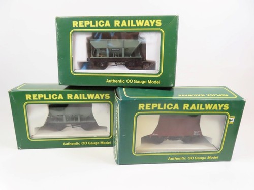 Replica Railways Lot of 3 Wagons Hopper & Vent Van, OO, 99% MIB! | eBay UK