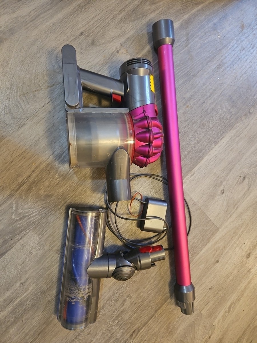 Dyson V7 Motorhead Dyson Vacuum Cleaners for Sale | Shop New Dyson V7 Motorhead Dyson Vacuum Cleaners for Sale | Shop New