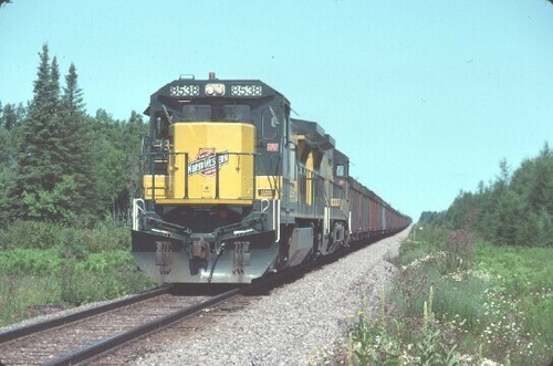 CNW 8538 C40-8 EPESS MCFARLAND MI (NORTH WESTERN) ORIGINAL SLIDE 08-04-92 T8-3 | eBay