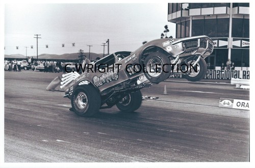 Vintage NHRA Drag Racing-"Fugitive II"-Corvette Wheelstander-Tommy ...