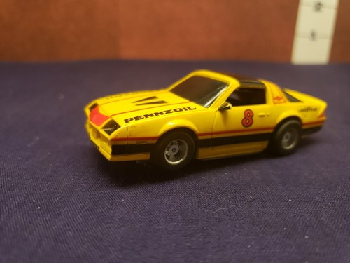 1970 Tyco #8 YELLOW CHEVY CAMARO Z28 Pennzoil Slot Car HO Scale AS IS ...
