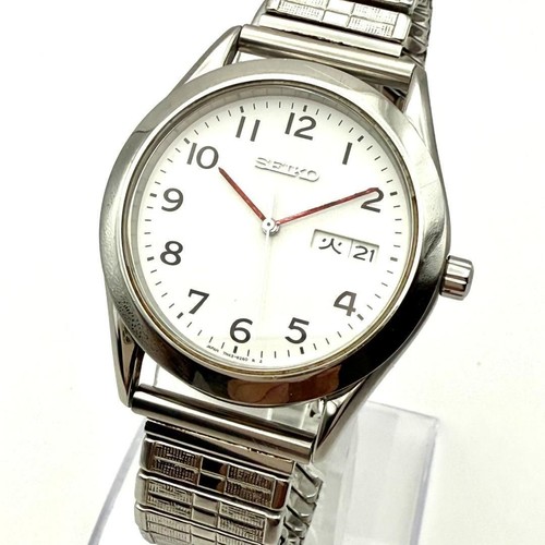B040 SEIKO Simple Design Day-Date Men's Watch with Red Hour Hand | eBay