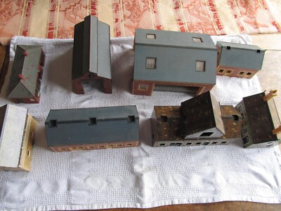 Railway Job Lot in Oo Gauge Model Railway Buildings, Tunnels and ...