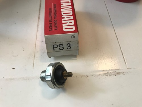 STANDARD PS3 OIL PRESSURE SENDING UNIT | eBay