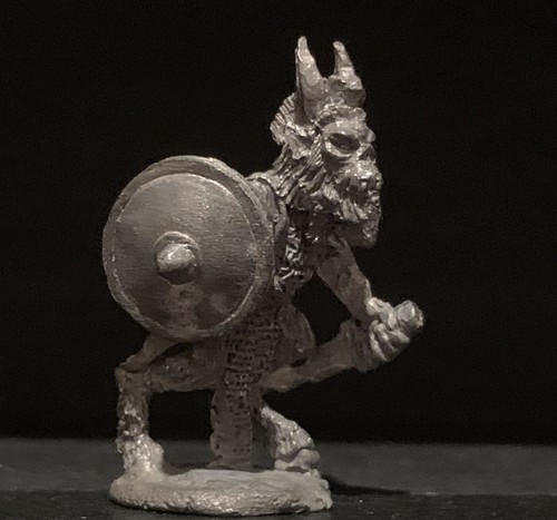 Citadel RuneQuest Broo w. Long Dagger Box4a 8 Warhammer Vintage Fantasy ...