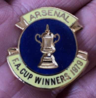Vintage Arsenal Badge for sale | eBay