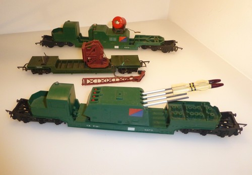 TRIANG S5082 NATO ROCKET LAUNCHER & SEARCHLIGHT SET with R118 | eBay UK