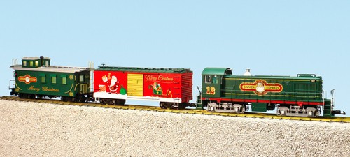 USA Trains R72404 w/ R12025 Christmas G S4 Diesel Locomotive Freight ...