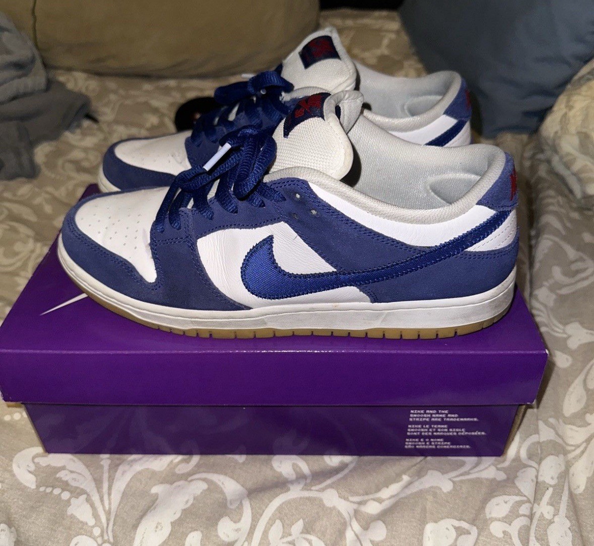 Nike SB Dunk Low Los Angeles Dodgers for Sale - Authenticity Nike SB Dunk Low Los Angeles Dodgers for Sale - Authenticity