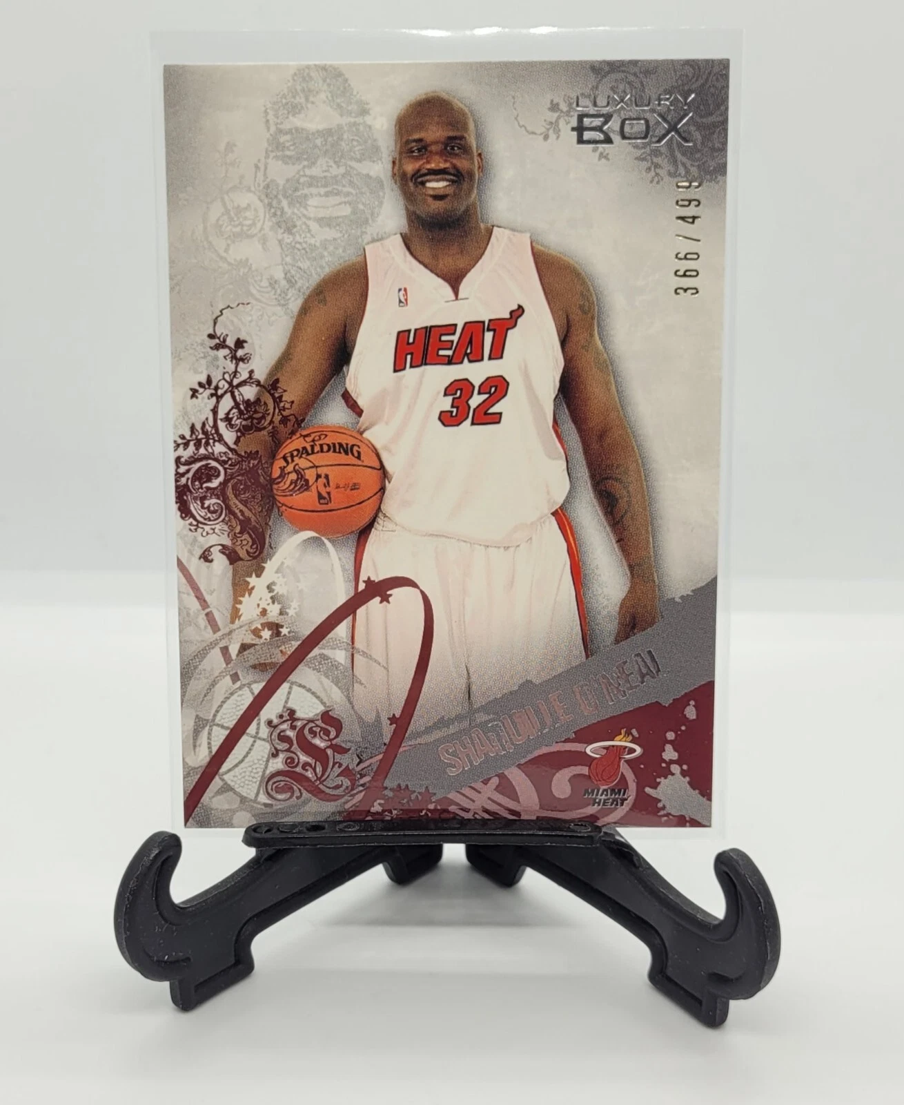 Shaquille O'Neal 2006 Topps Luxury Box #32 Red /499 Price Guide ...